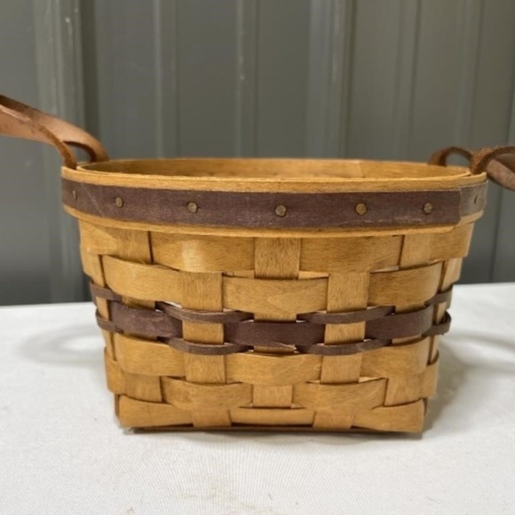 Longaberger | Storage & Organization | 992 Handwoven Longaberger Basket ...